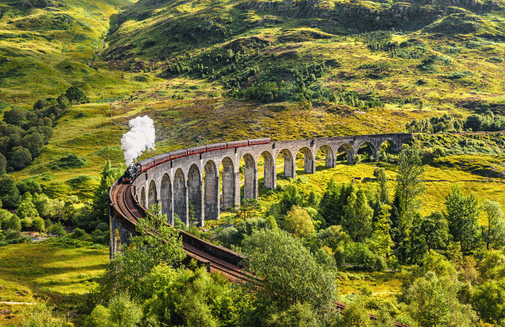The 8 Most Scenic Train Trips In Scotland 2025 | Traingift